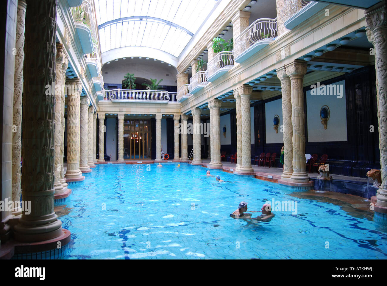 Hongrie hongrois gellert thermes et piscine Banque de photographies et ...