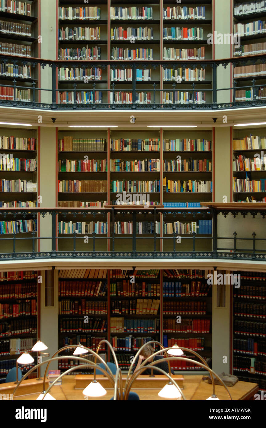 Kings college library Banque de photographies et d’images à haute ...