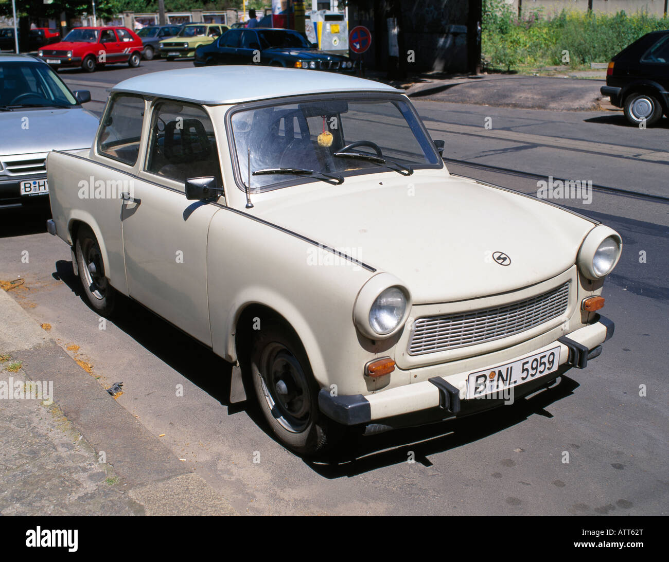Le trabant Banque de photographies et d’images à haute résolution - Alamy