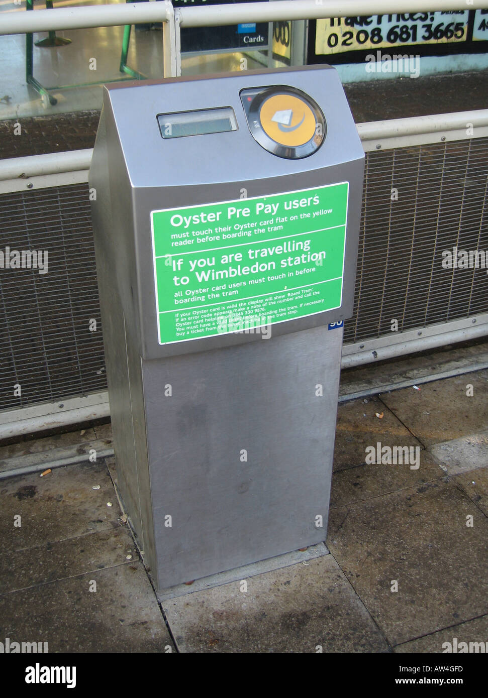 Oyster card reader Banque de photographies et d’images à haute ...