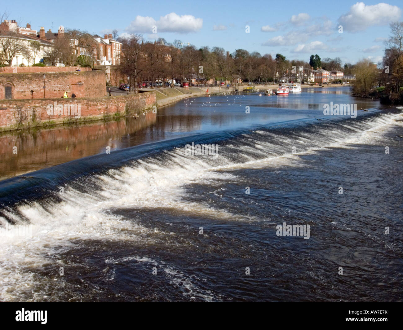 Chester weir Banque de photographies et d’images à haute résolution - Alamy