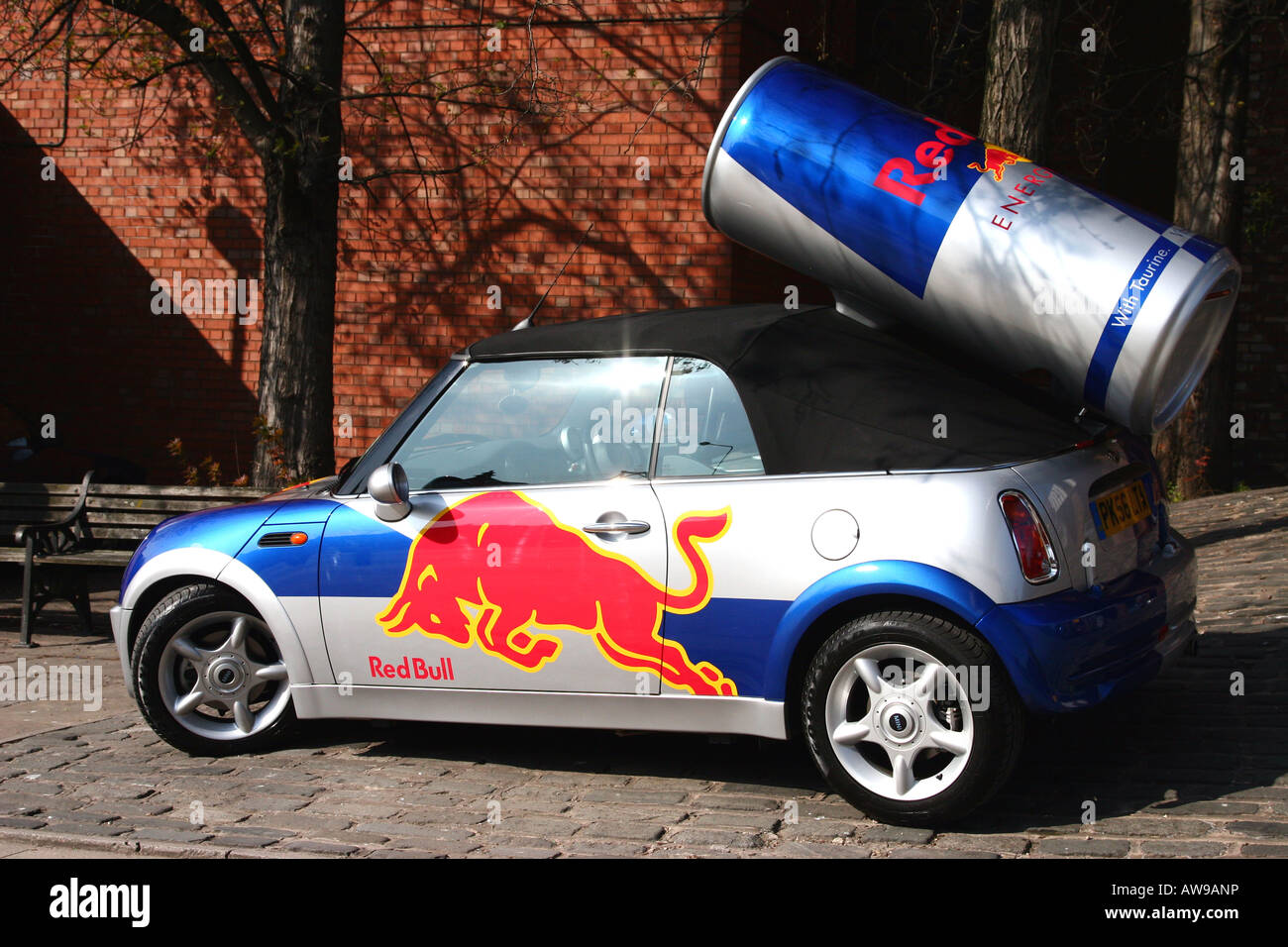 Red bull mini Banque de photographies et d’images à haute résolution ...