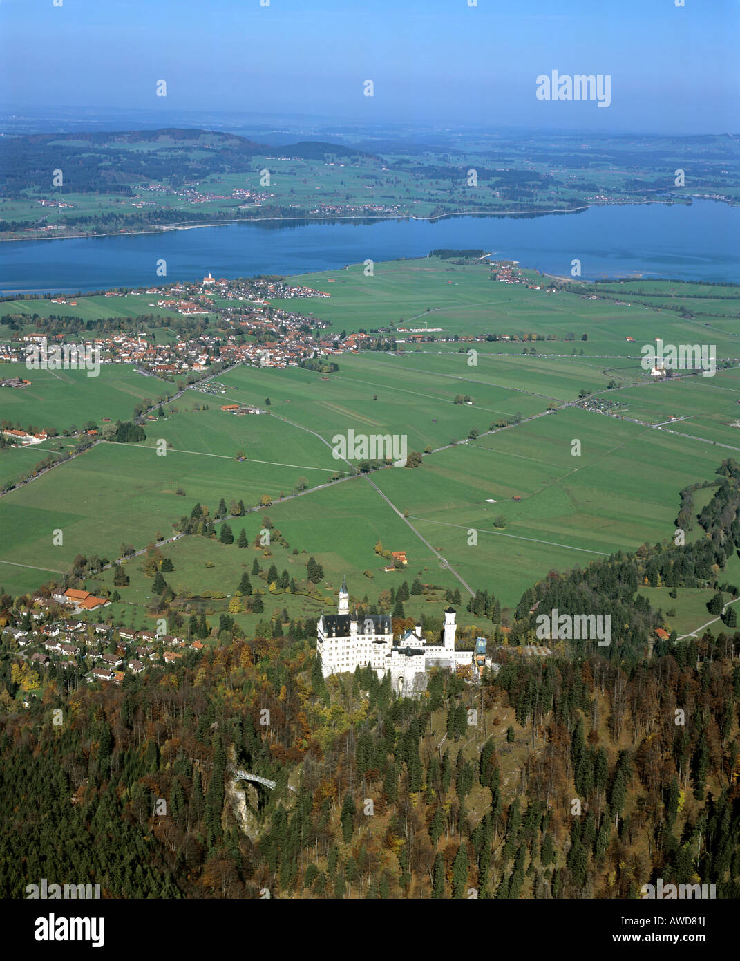Le château de Neuschwanstein, Forggensee, Schwangau, Marienbruecke ...