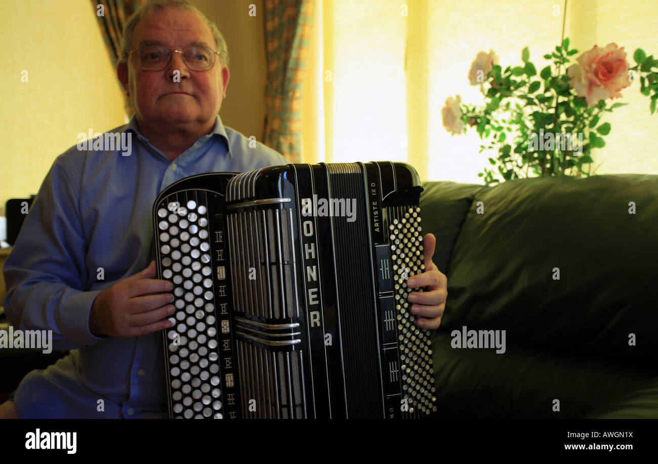 Accordeon Player Banque De Photographies Et D Images à Haute Résolution
