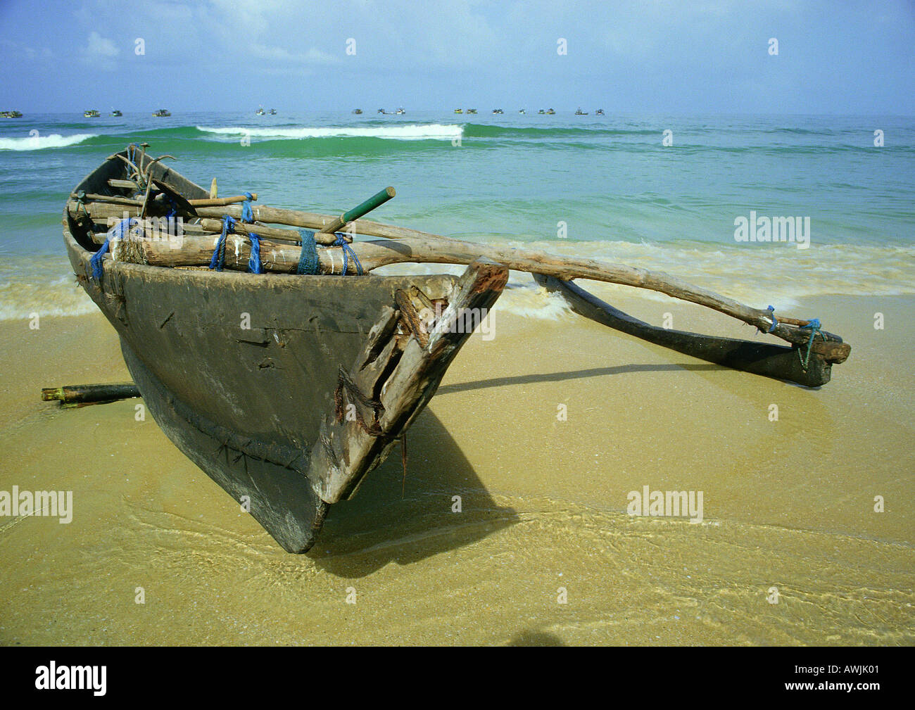Pirogue art Banque de photographies et d’images à haute résolution - Alamy