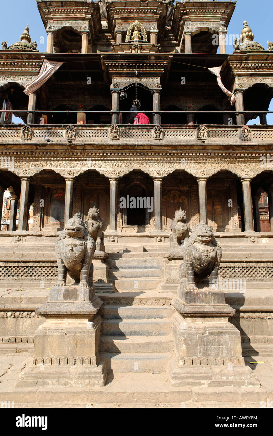 The Krishna Mandir Temple In Patan Banque d'image et photos - Alamy