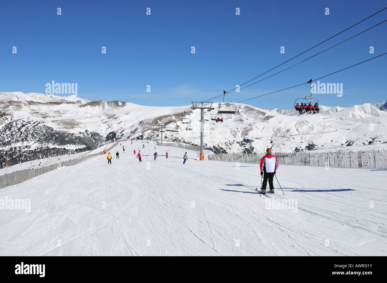 Piste de ski bleue Banque de photographies et d’images à haute ...