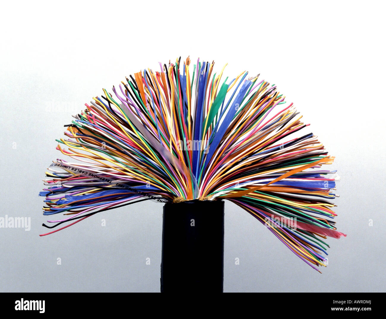 Fils téléphoniques Banque de photographies et d’images à haute ...