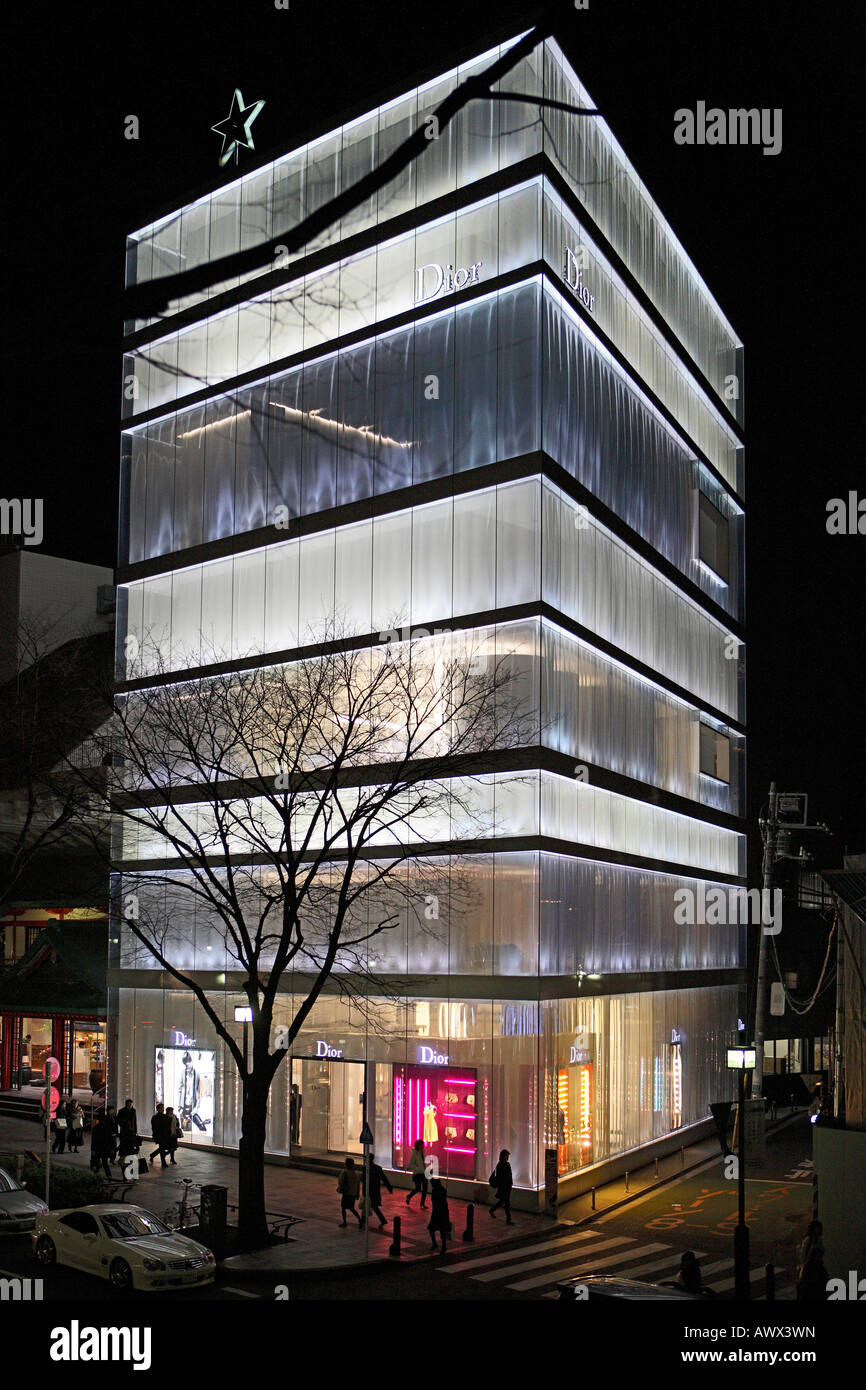 Dior building tokyo japan Banque de photographies et d’images à haute ...
