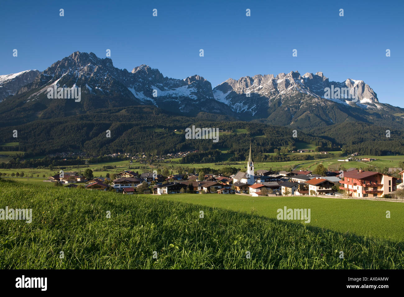 Ellmau village Banque de photographies et d’images à haute résolution ...