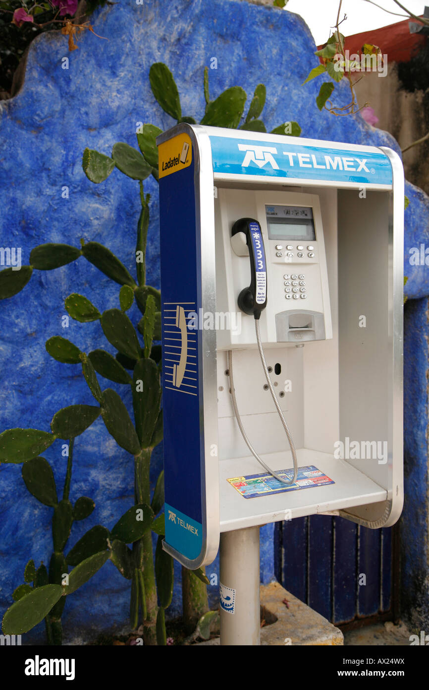 Public phone booth mexico Banque de photographies et d’images à haute ...