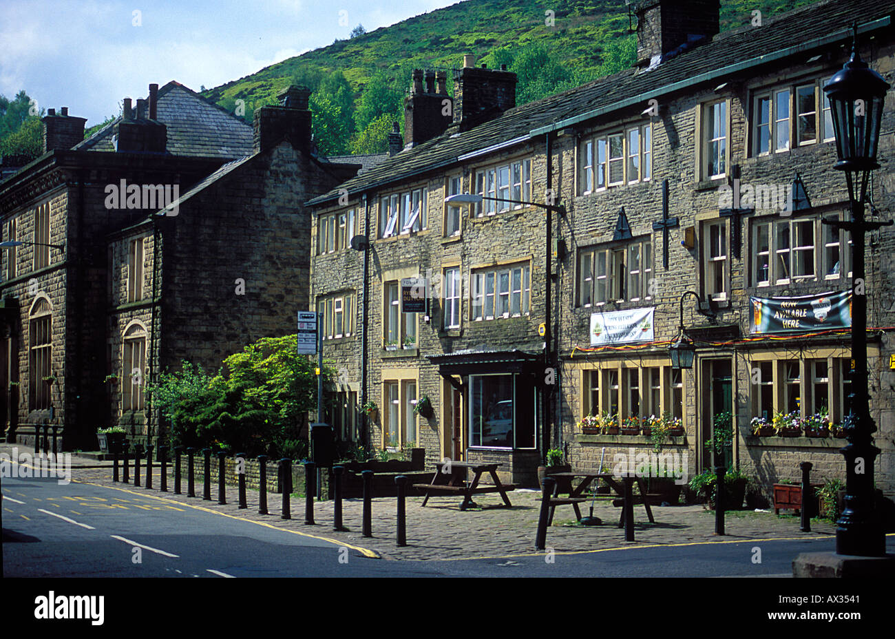 Delph town Banque de photographies et d’images à haute résolution - Alamy