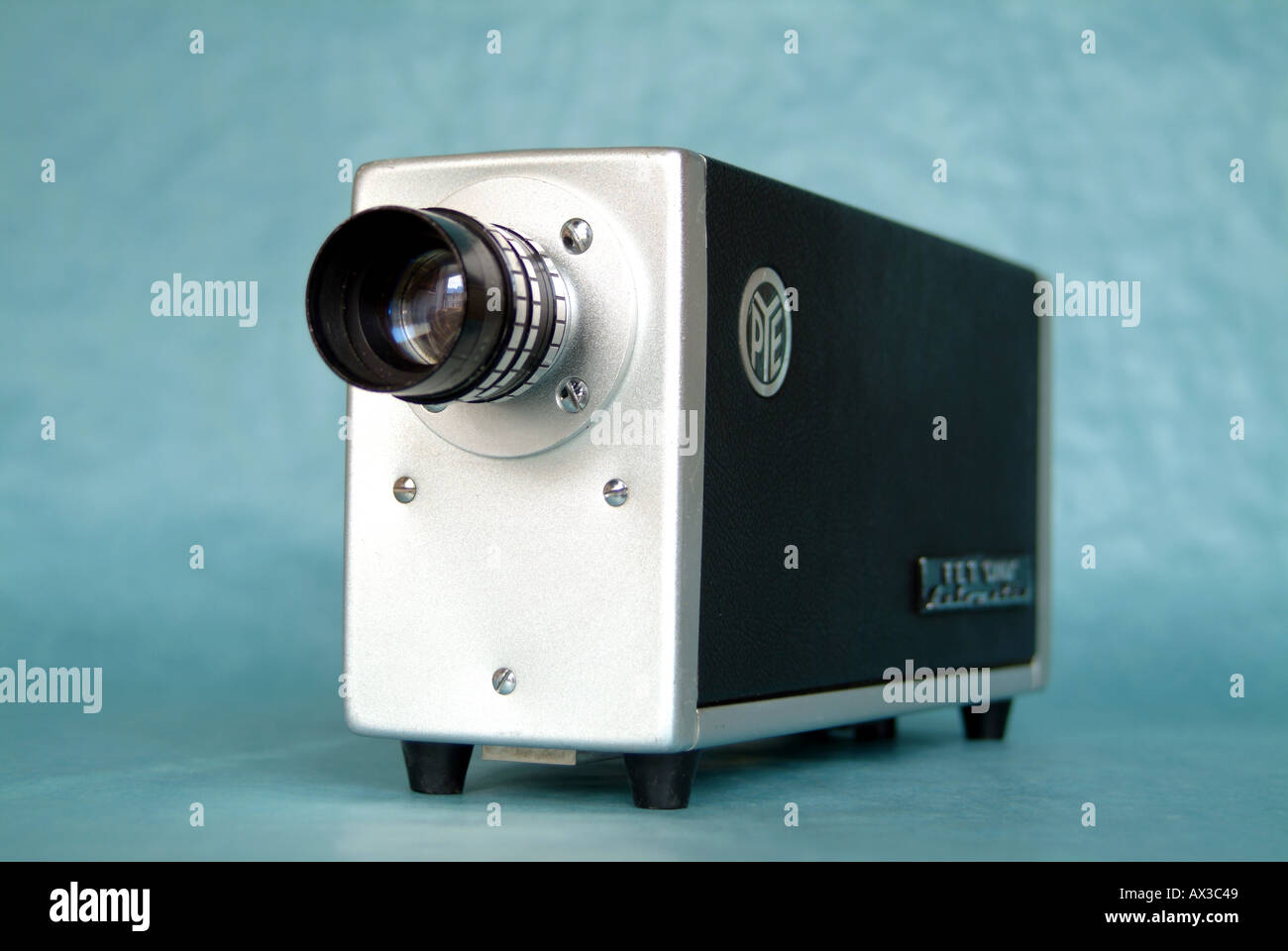 1960s television camera Banque de photographies et d’images à haute ...