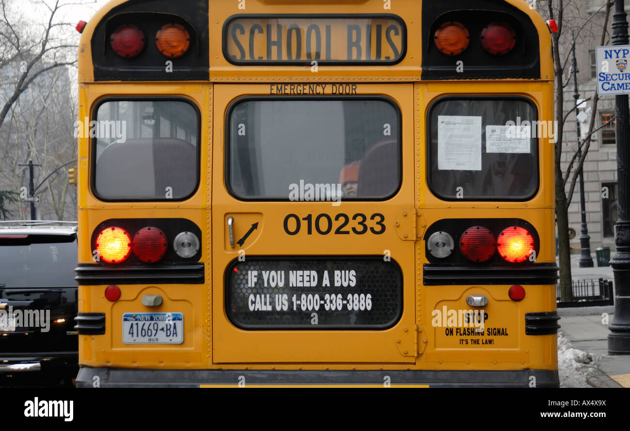 Us school bus new york Banque de photographies et d’images à haute résolution - Alamy