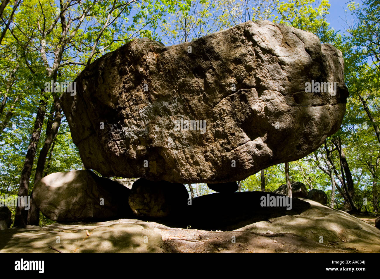 Roche pyrimide Banque de photographies et d’images à haute résolution ...