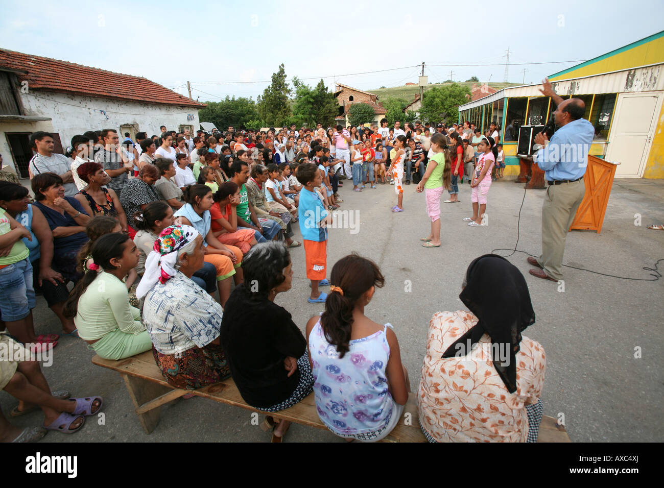 Filles tsigane rom gitane Banque de photographies et d’images à haute ...