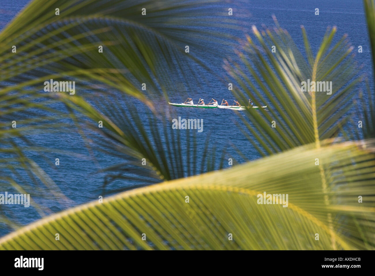 Ocean racing canoe Banque de photographies et d’images à haute ...
