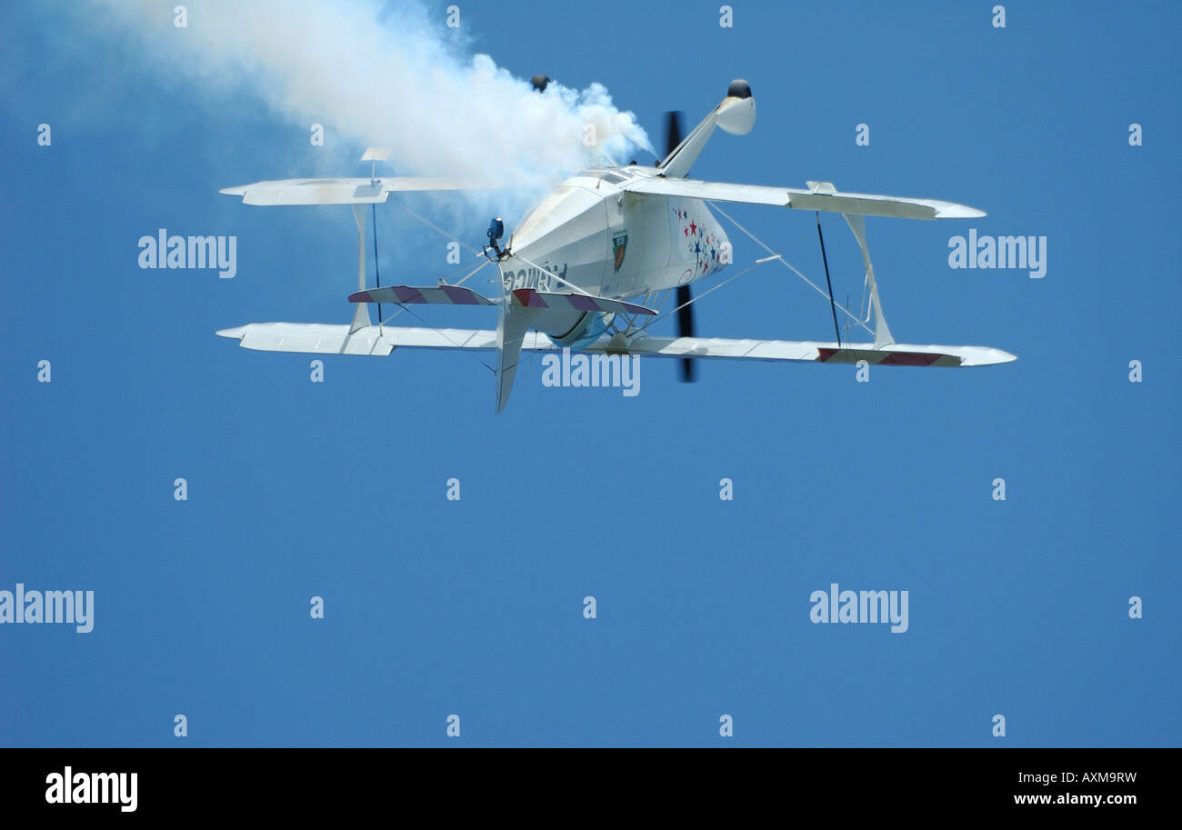 Inverted biplane Banque de photographies et d’images à haute résolution ...