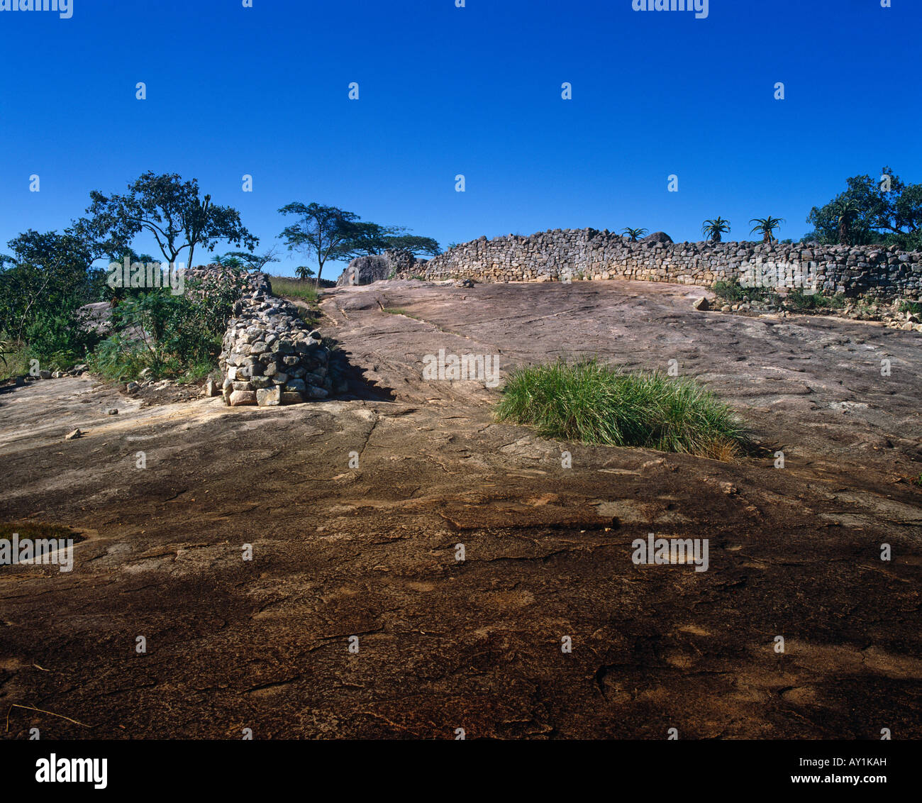 Grande ruine du zimbabwe Banque de photographies et d’images à haute ...