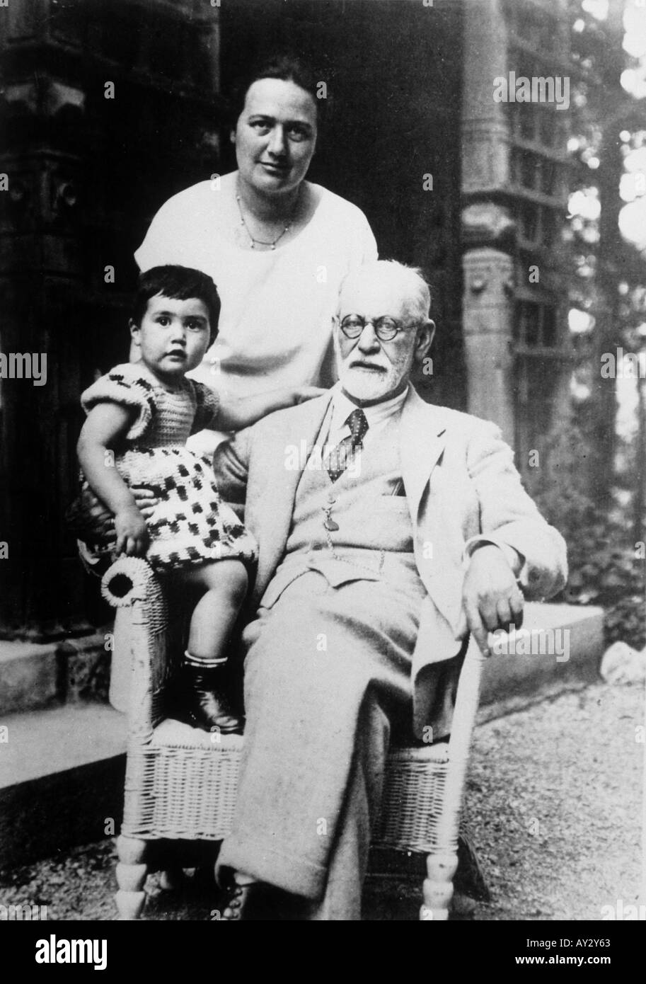 Sigmund freud and daughter Banque de photographies et d’images à haute ...