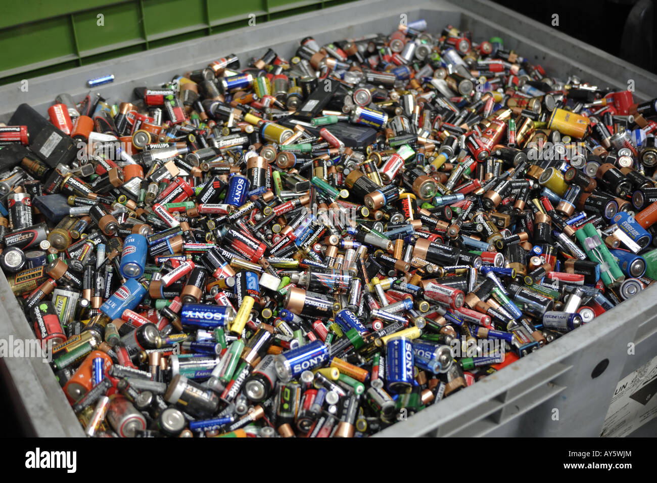 Recyclage des piles Banque de photographies et d’images à haute ...