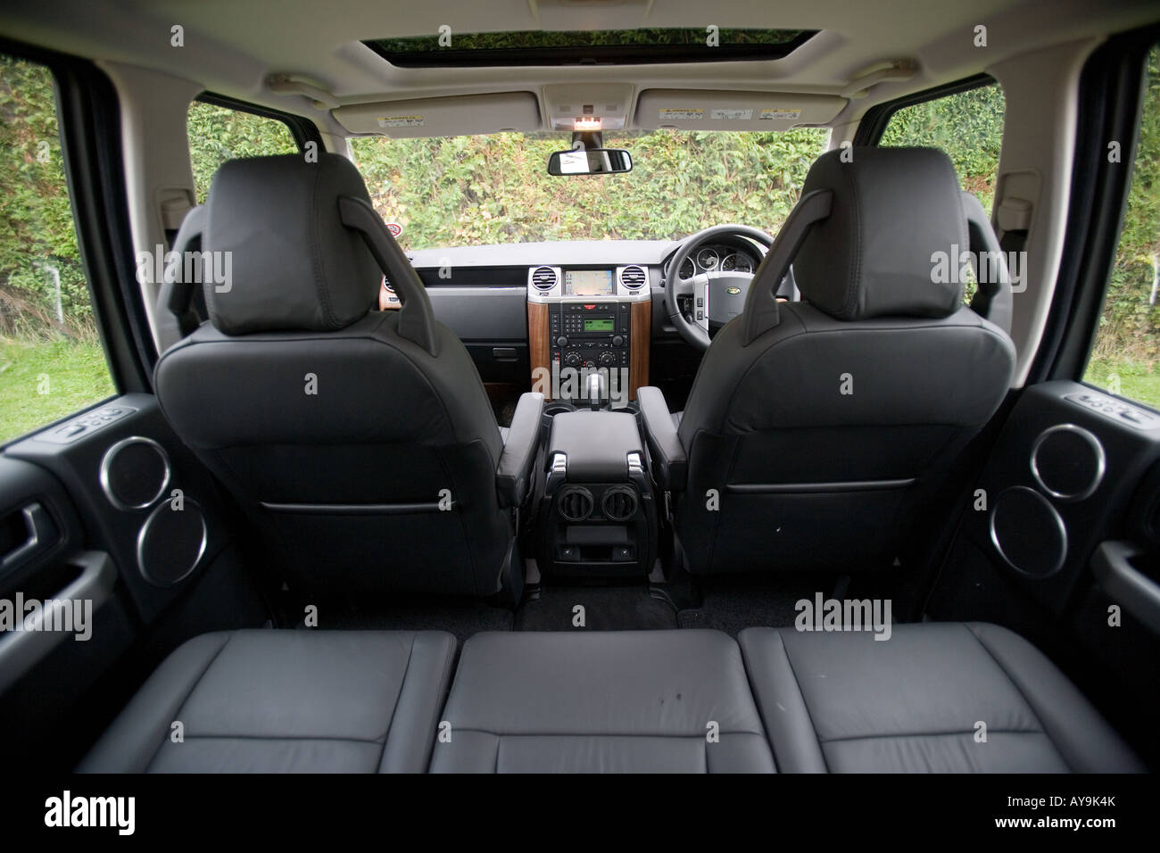 Land rover discovery 3 three Banque de photographies et d’images à ...