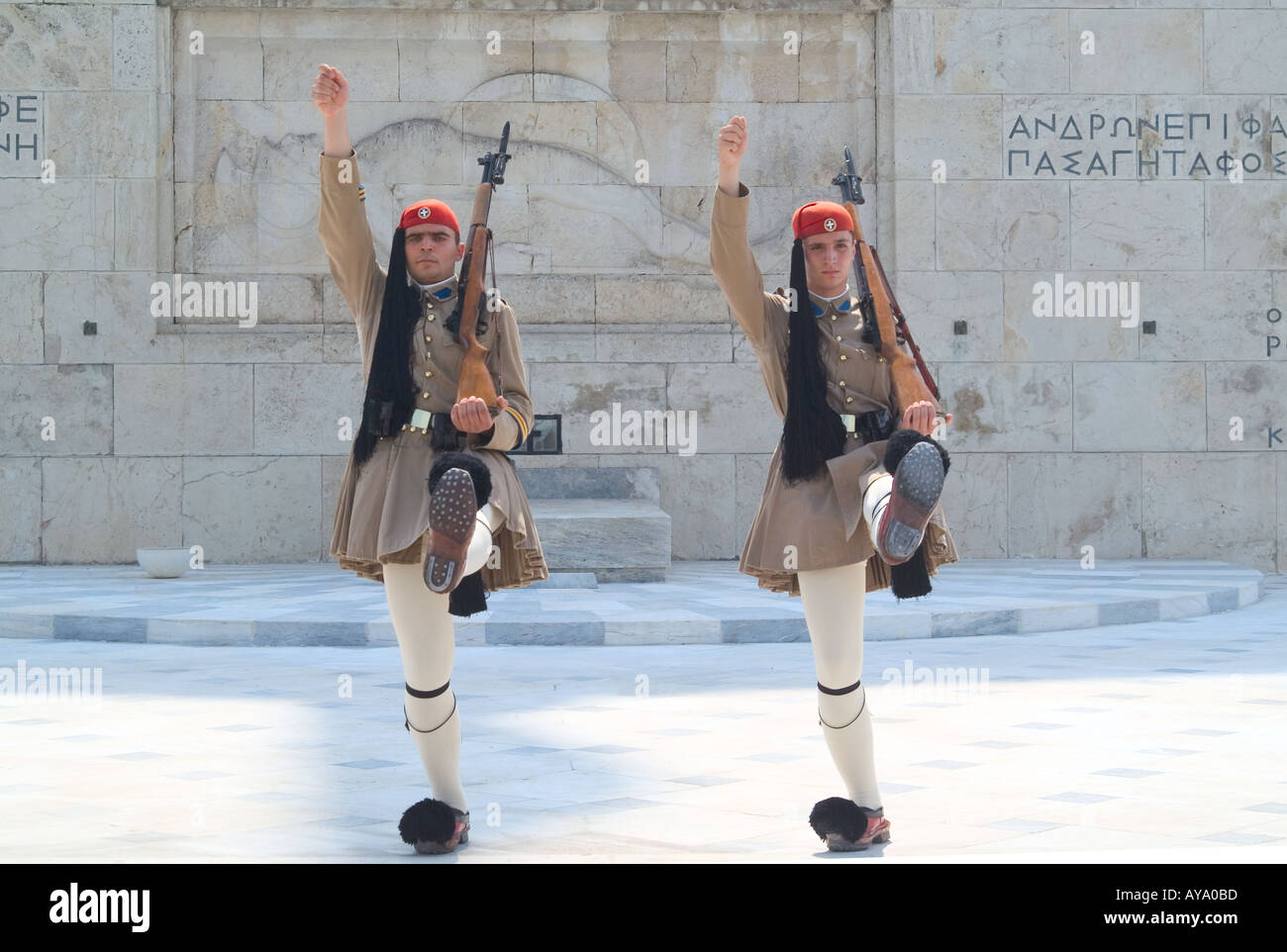 Grèce Athènes tombe du Soldat inconnu Photo Stock - Alamy