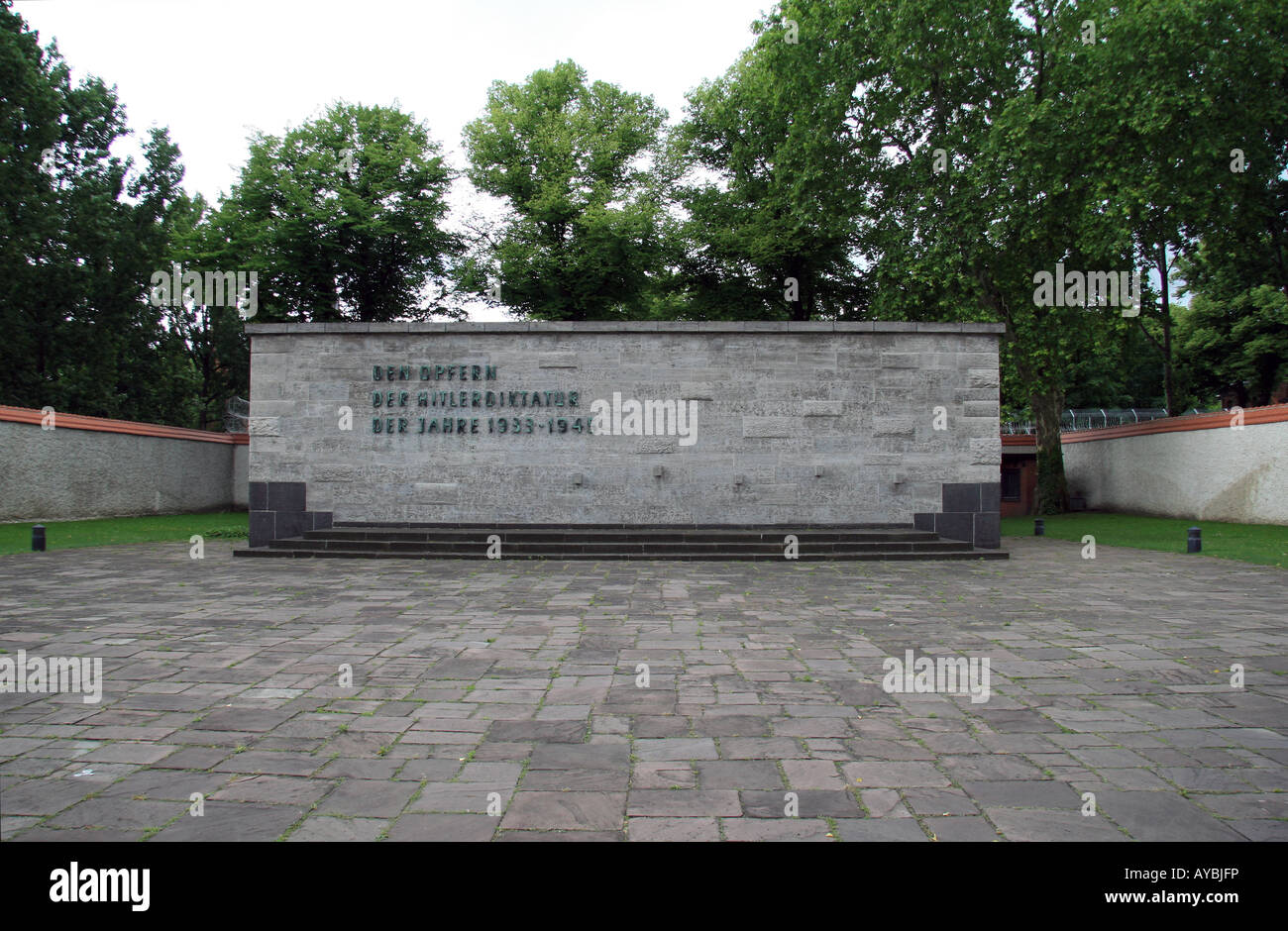 L'entrée à la memorial Mémorial de Plötzensee, centre de Berlin Photo ...