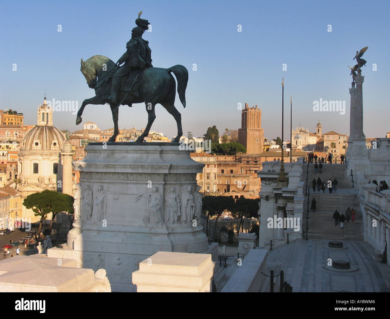Monument vittorio emmanuelle Banque de photographies et d’images à ...