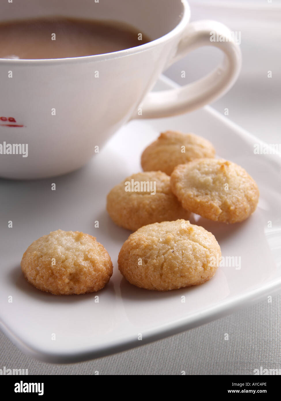 Amaretti miniature italienne Banque de photographies et d’images à ...