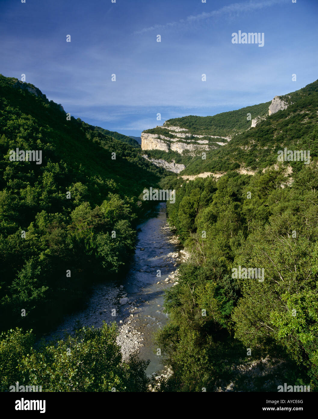 Gorges de meouge Banque de photographies et d’images à haute résolution ...