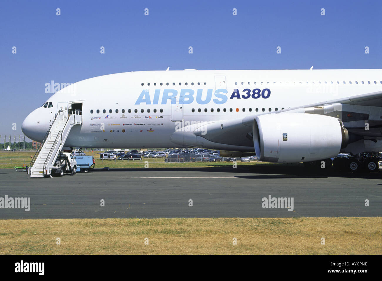 Airbus Un 380 Plus Gros Avion Commercial Banque d'image et photos - Alamy