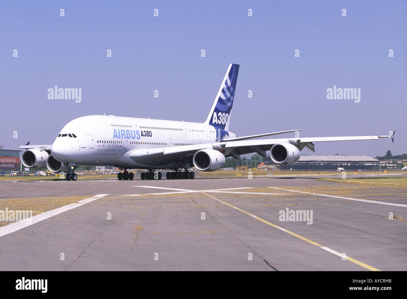 Airbus un 380 plus gros avion commercial Banque de photographies et d ...