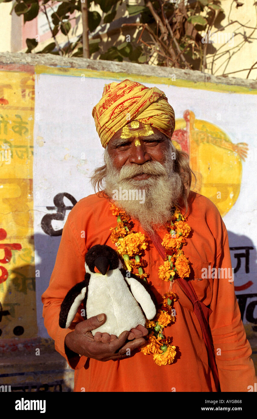 Child sadhu Banque de photographies et d’images à haute résolution - Alamy