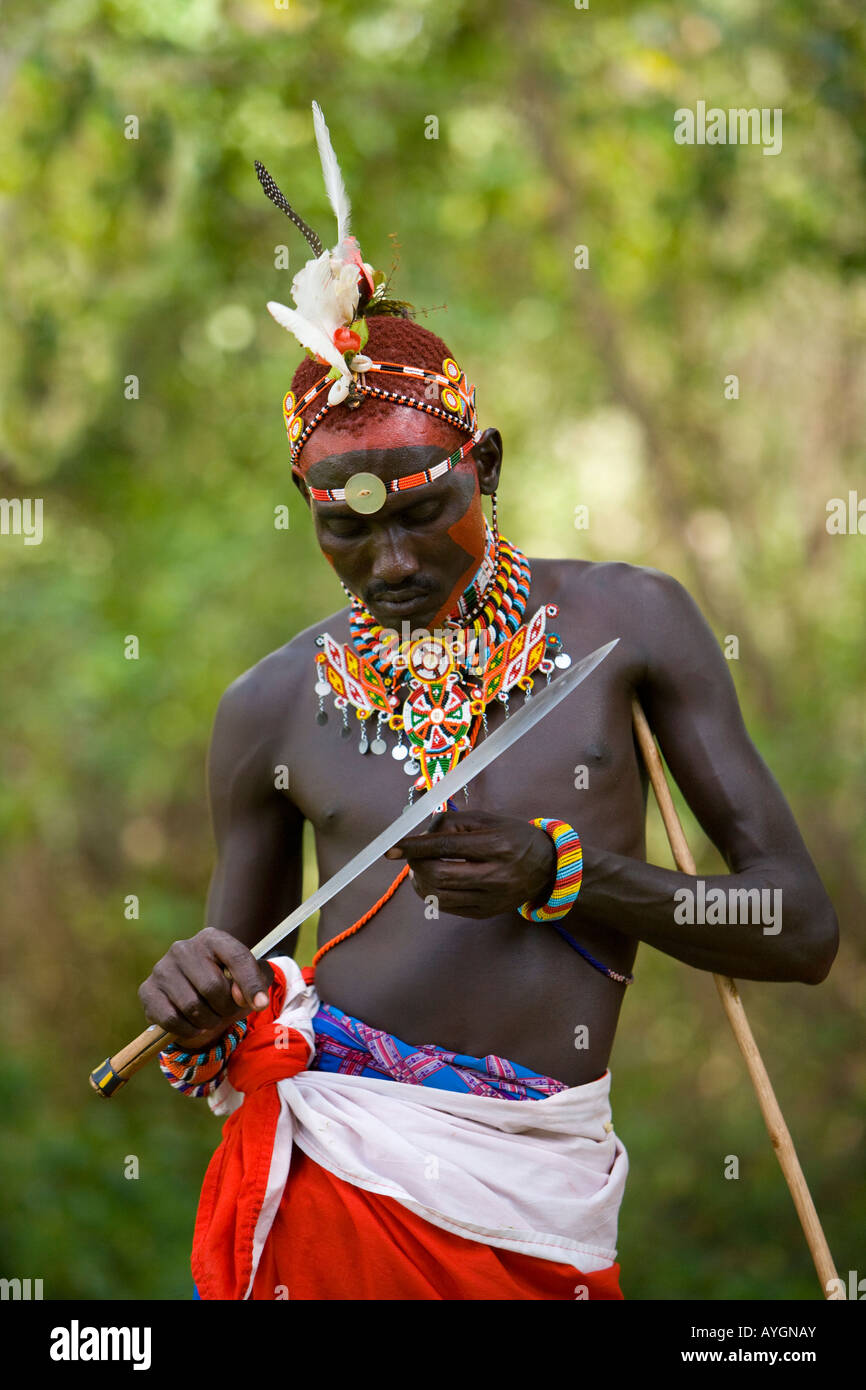 Samburu warrior Banque de photographies et d’images à haute résolution ...