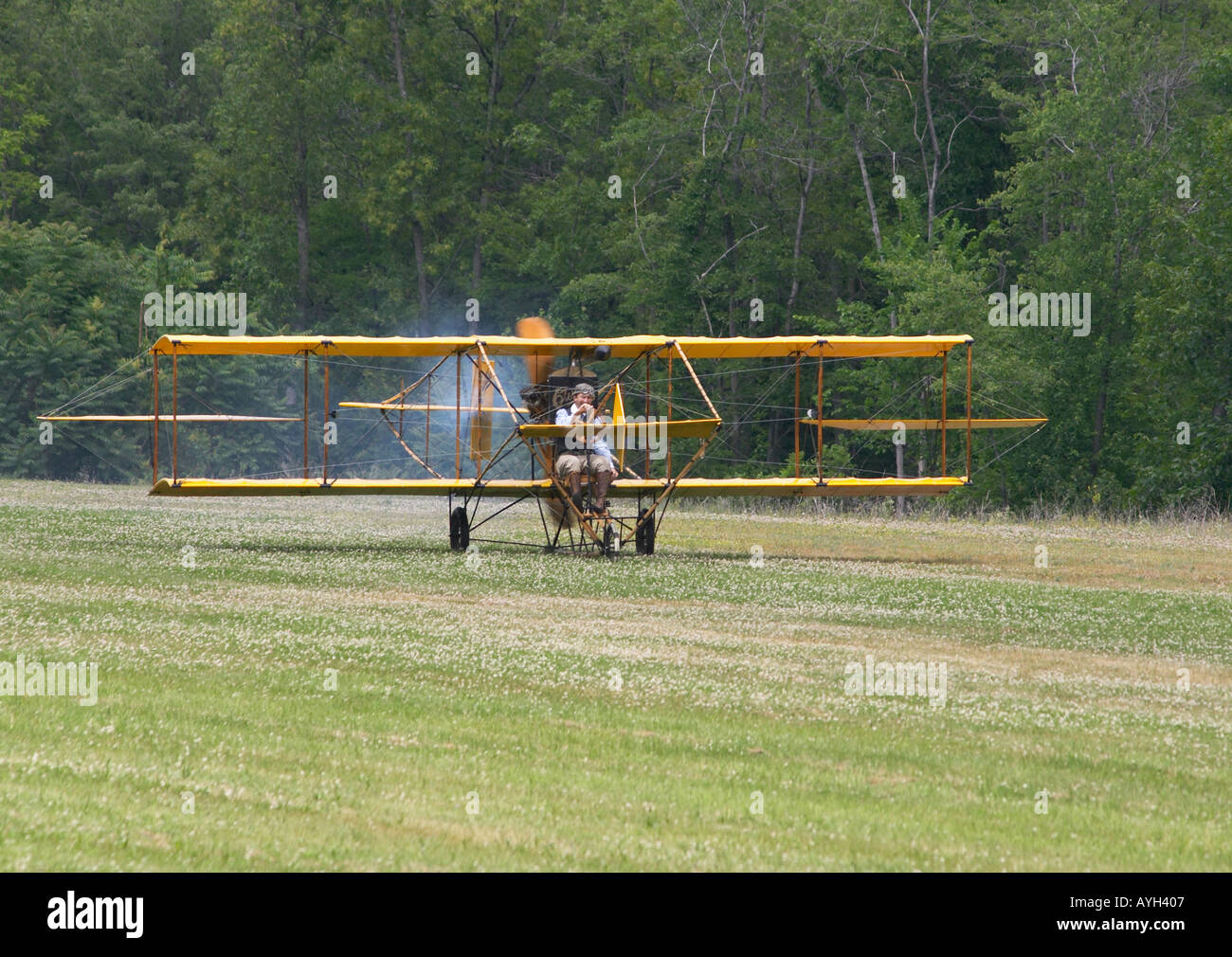 Curtiss model d biplane Banque de photographies et d’images à haute ...