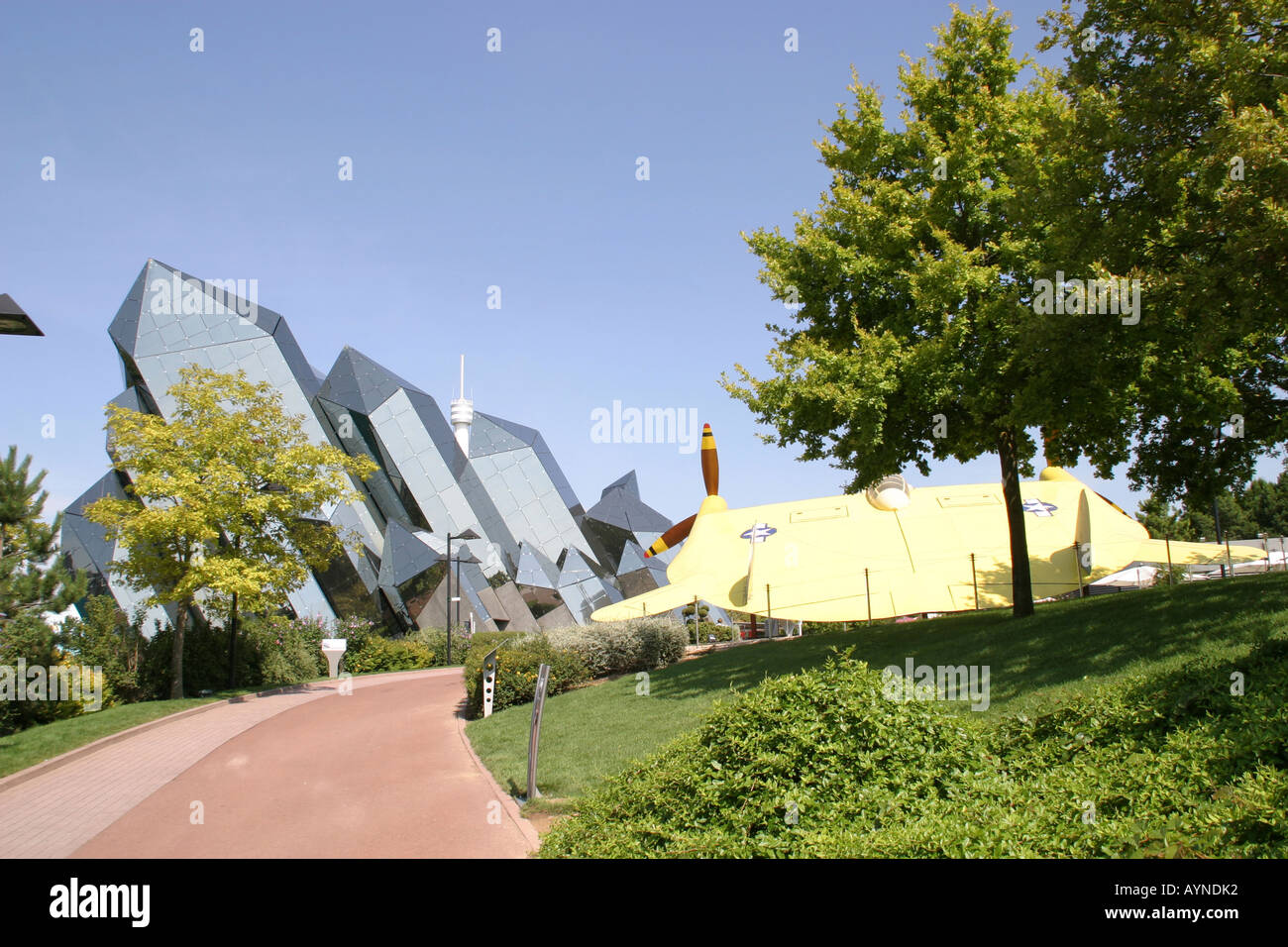 Futuroscope building Banque de photographies et d’images à haute ...