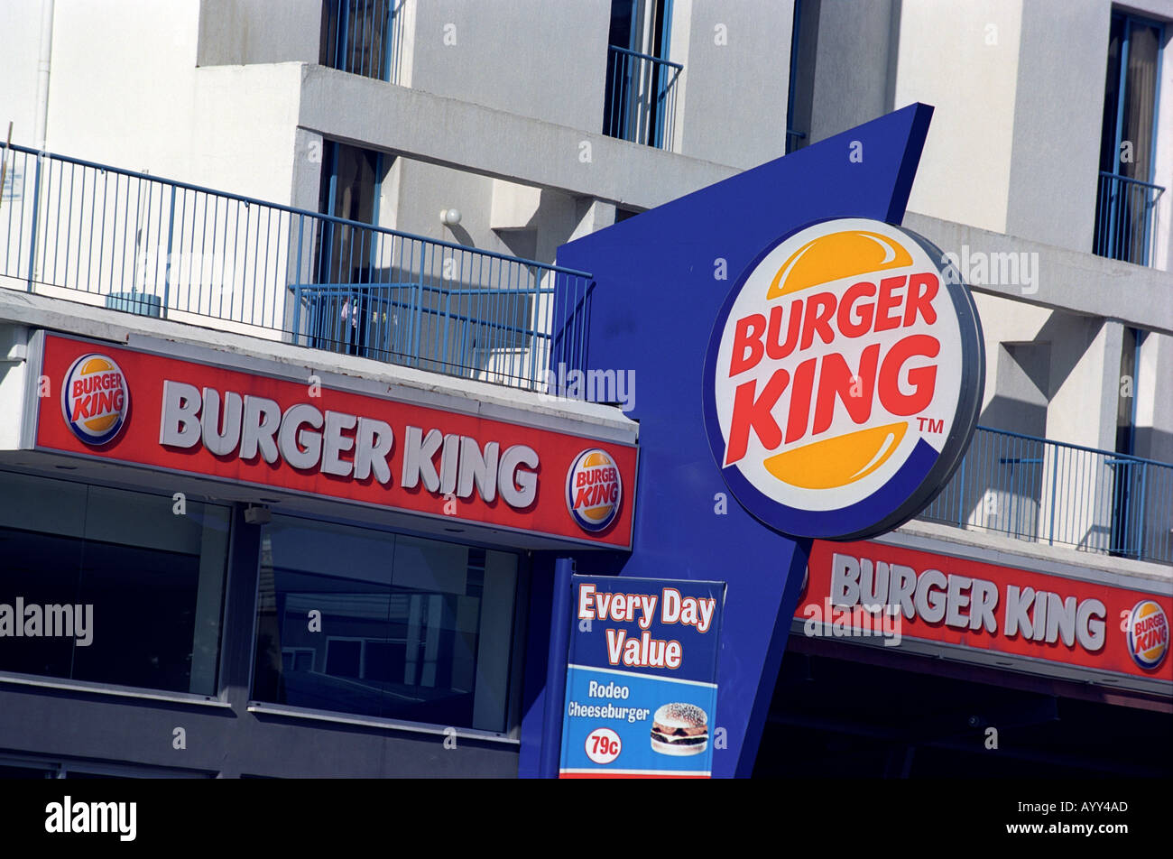 Burger king drive thru sign Banque de photographies et d’images à haute ...