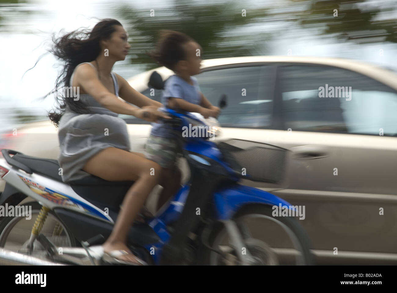 Pattaya cyclomoteur Banque de photographies et d’images à haute ...