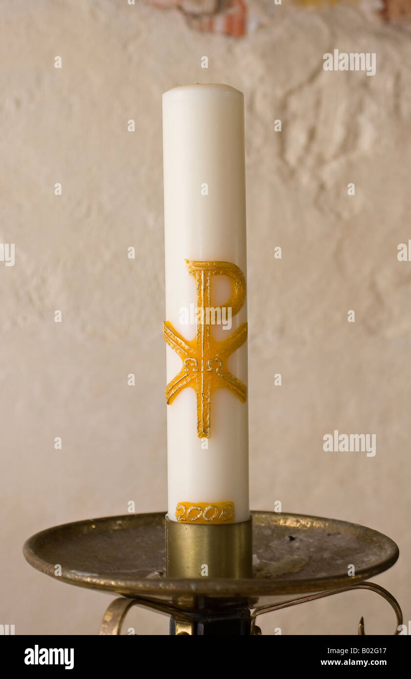 Cierge pascal Banque de photographies et d’images à haute résolution ...