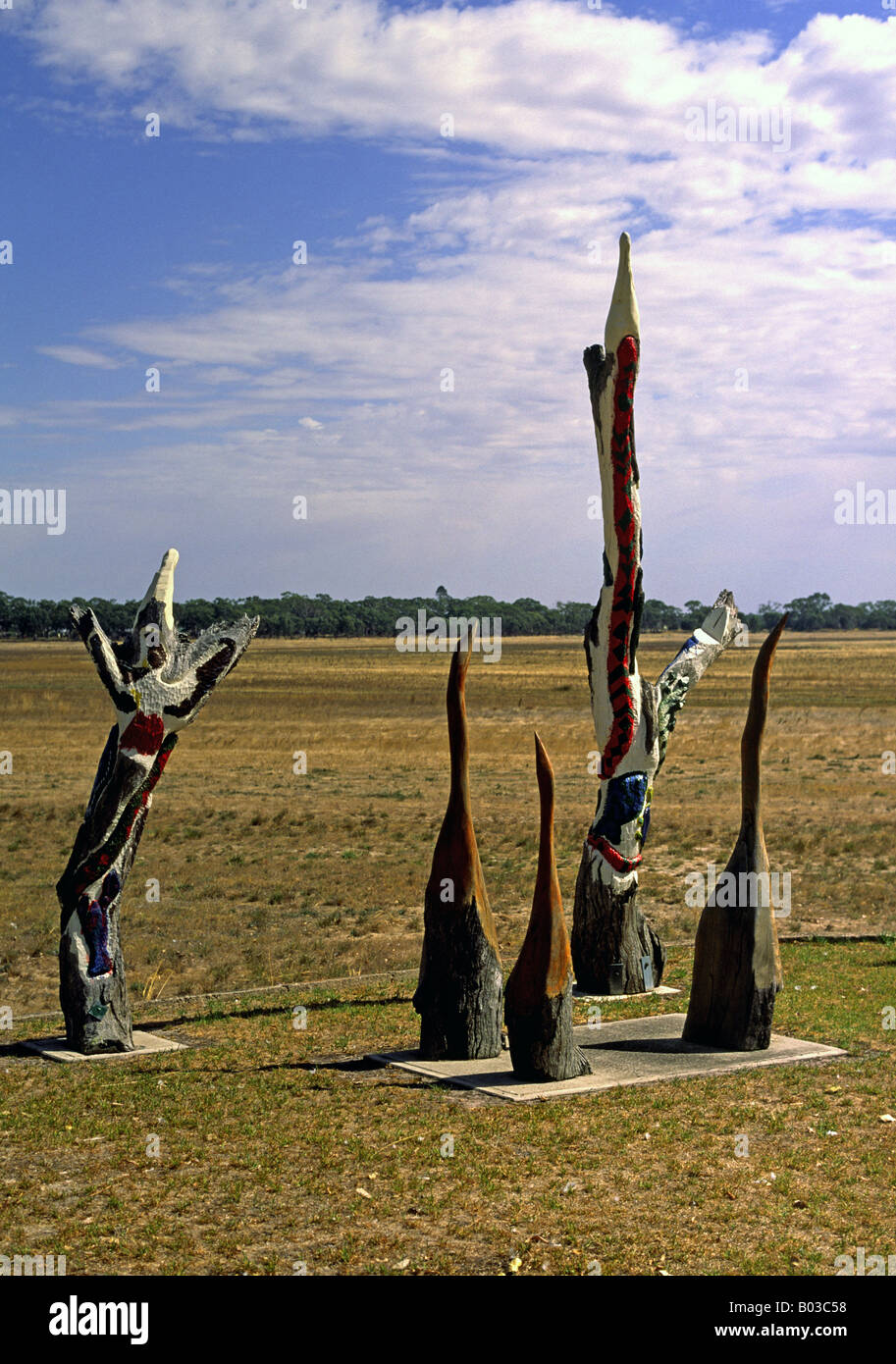 Sculpture autochtone Banque de photographies et d’images à haute ...