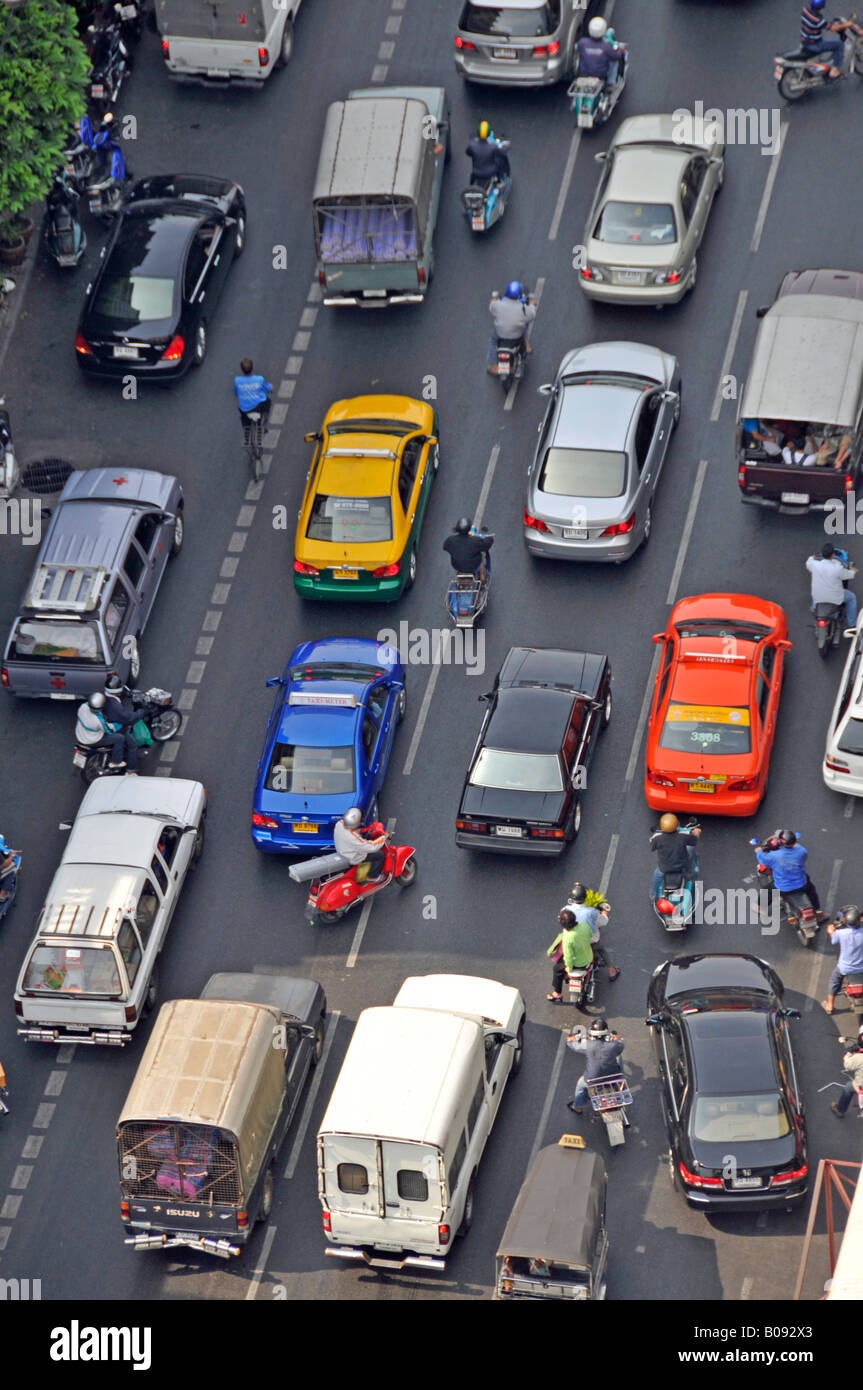 Embouteillage chaotique bangkok Banque de photographies et d’images à ...