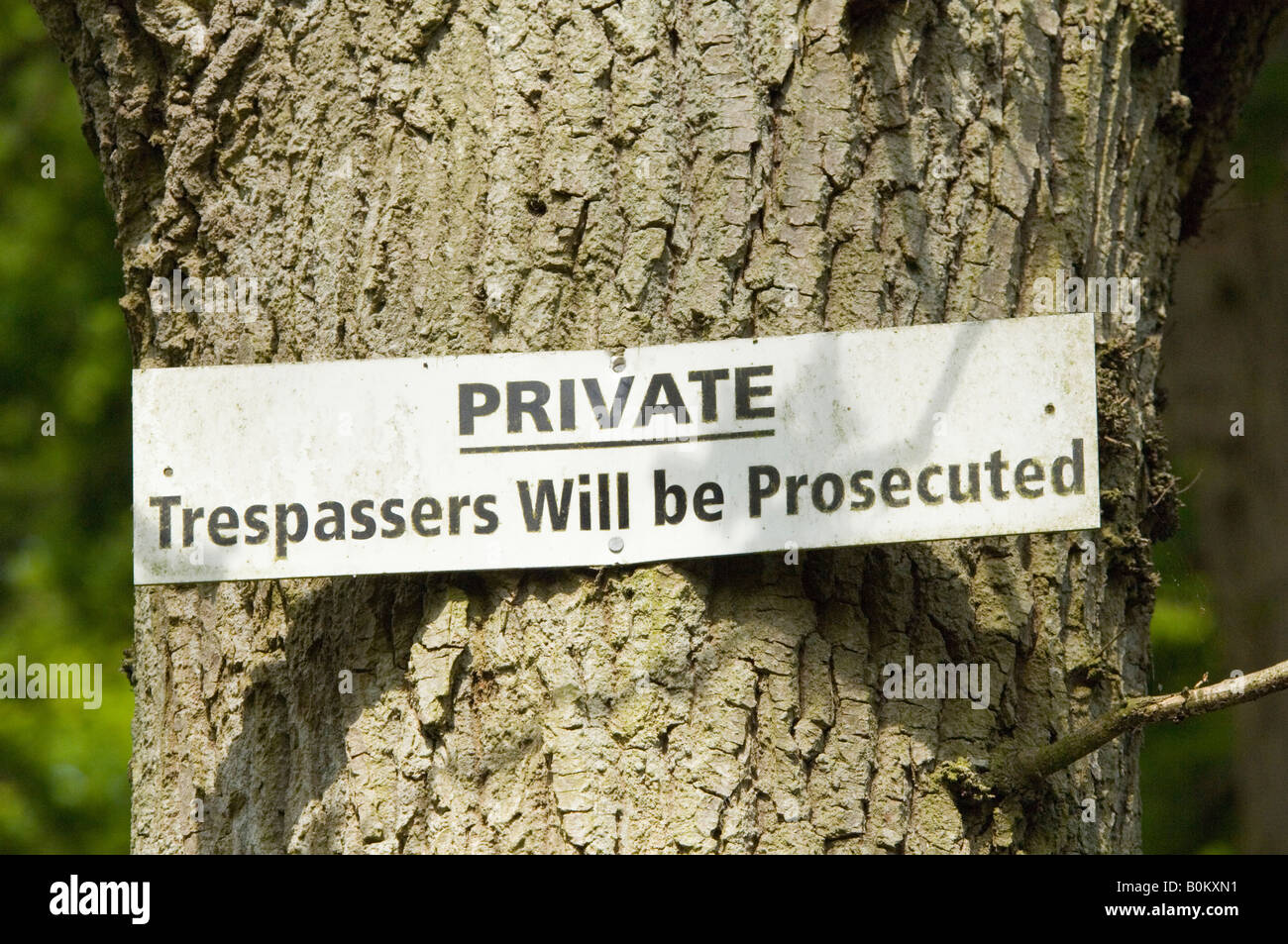 Les intrus seront poursuivis signe Banque de photographies et d’images ...