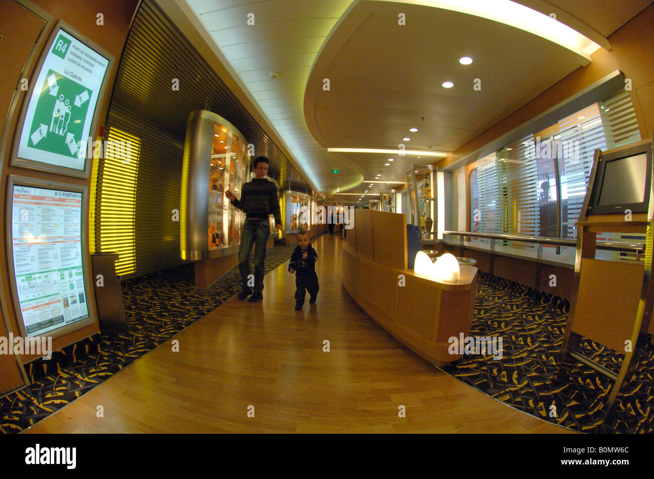Interior pont aven ferry brittany Banque de photographies et d’images à ...