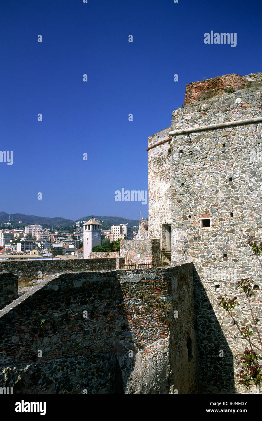 Savona priamar fortress Banque de photographies et d’images à haute ...