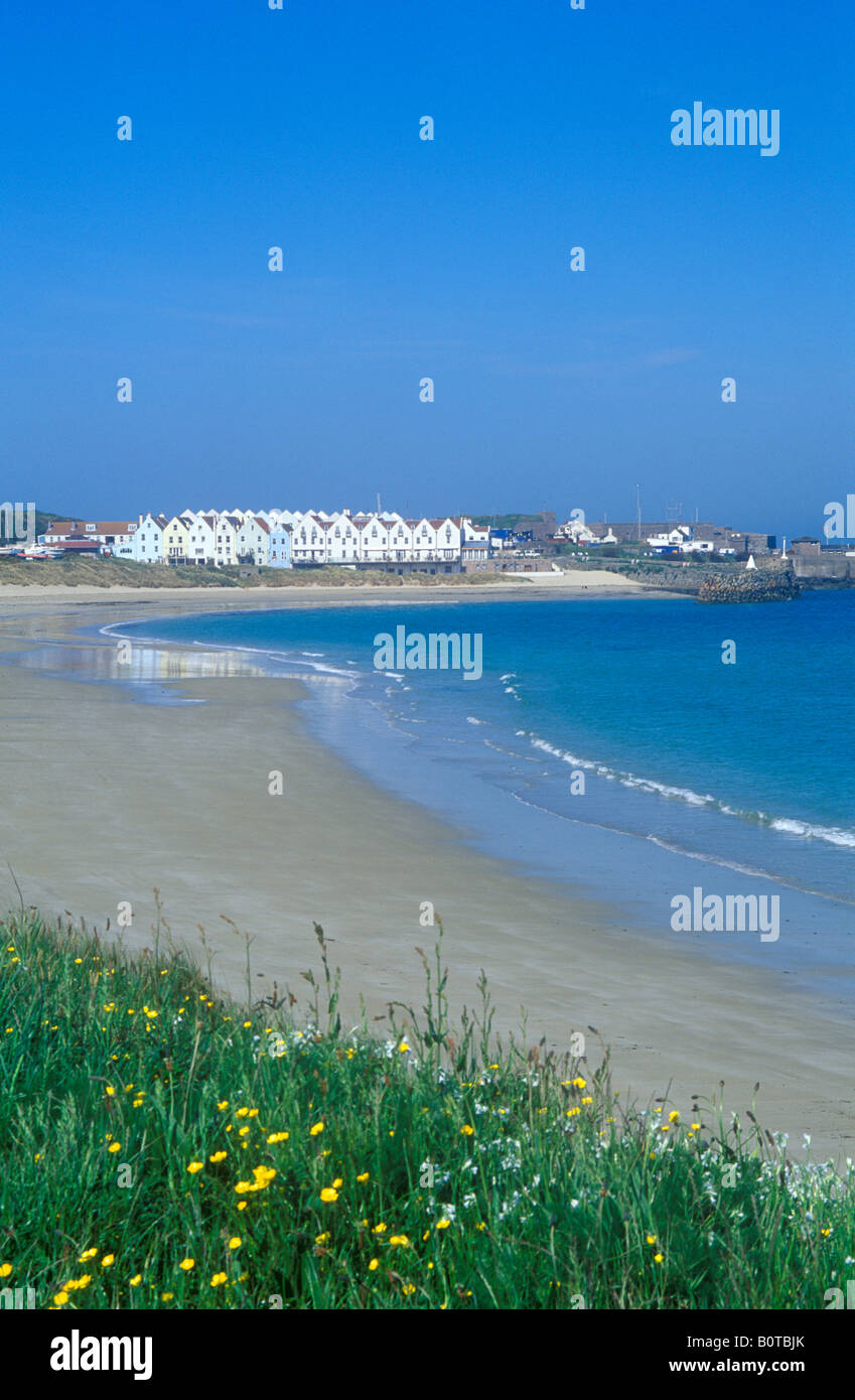 Braye beach Banque de photographies et d’images à haute résolution - Alamy