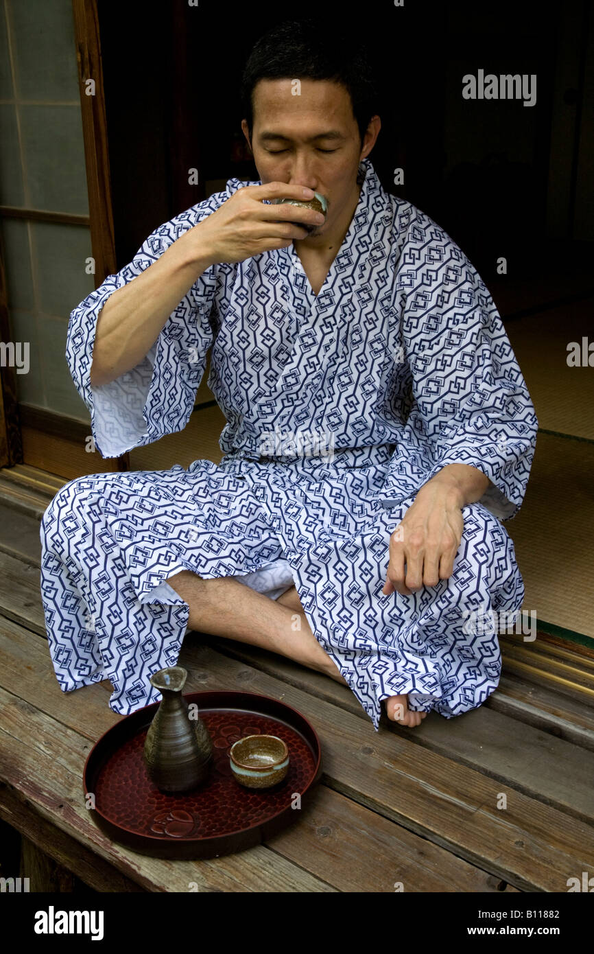 Japanese engawa Banque de photographies et d’images à haute résolution ...