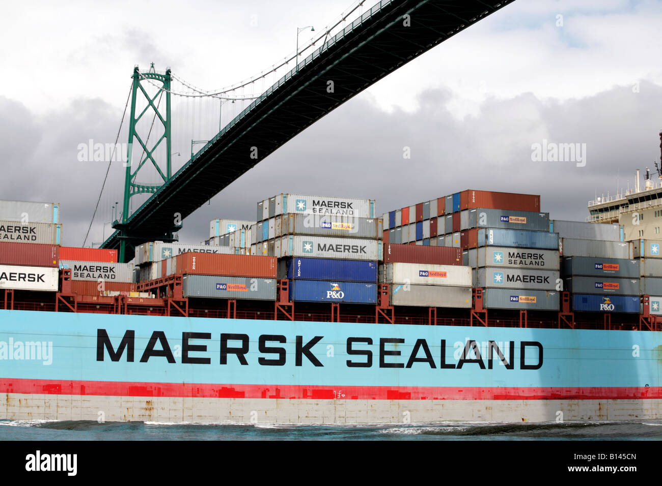 Maersk sealand cargo ship Banque de photographies et d’images à haute résolution - Alamy