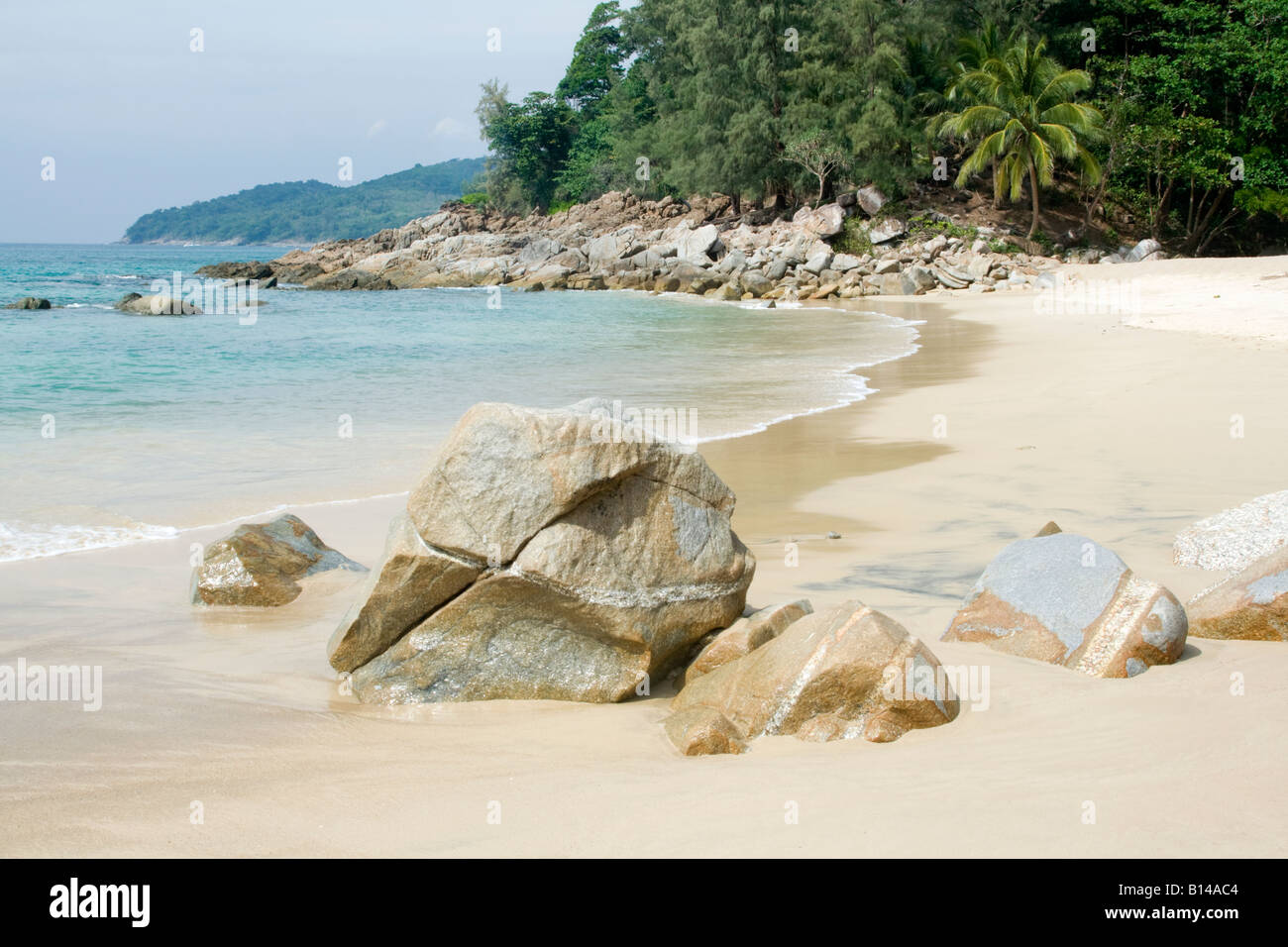 Rochers de la mer Banque de photographies et d’images à haute ...