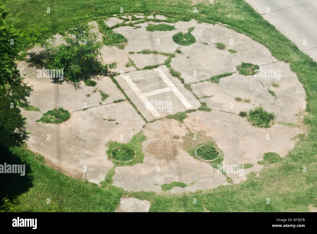 Helipad Grass Banque d'image et photos - Alamy